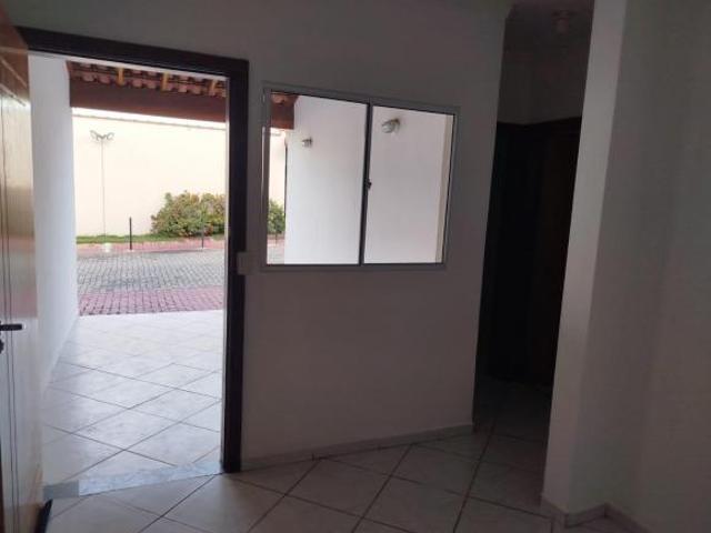 Casa para venda em Jardim Helena Cristina de 70.00m² com 2 Quartos e 2 Garagens
