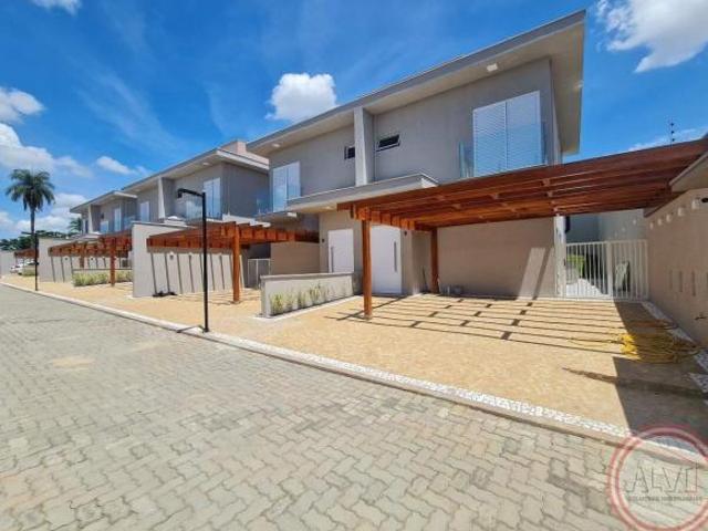 Casa para venda em Jardim Helena de 123.00m² com 3 Quartos, 1 Suite e 2 Garagens