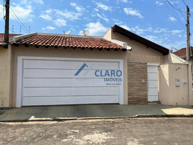 Casa para venda em Jardim Hojas em Bauru São Paulo de 250.00m² com 4 Quartos, 1 Suíte e 2 Garagens