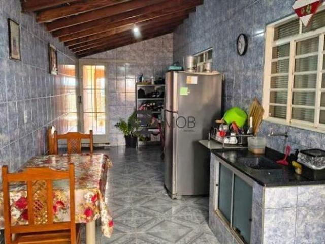 Casa para venda em Jardim Itamaraty de 215.00m² com 3 Quartos e 1 Suite