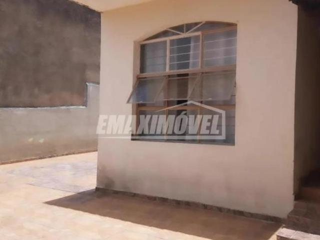 Casa para venda em Jardim Itanguá de 170.00m² com 3 Quartos e 3 Garagens