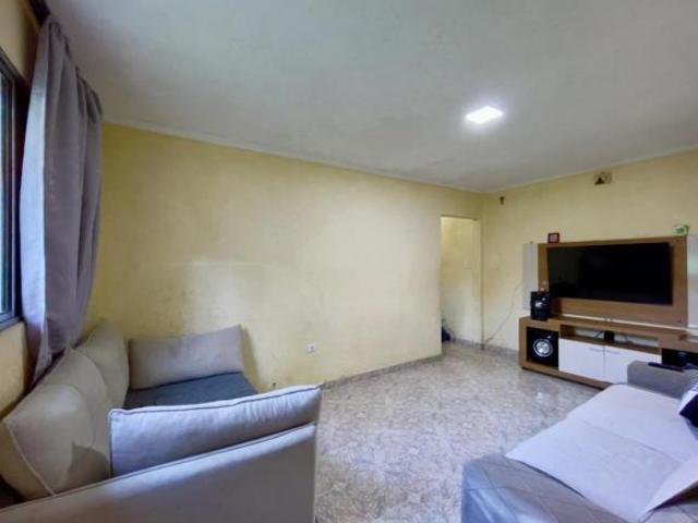 Casa para venda em Jardim Itacolomi com 2 quartos, 130m²