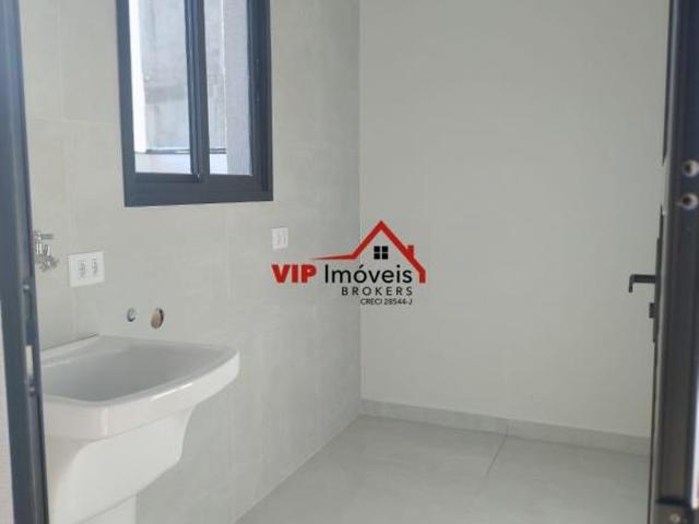 Casa para venda em Jardim Itália de 86.00m² com 3 Quartos, 1 Suite e 2 Garagens