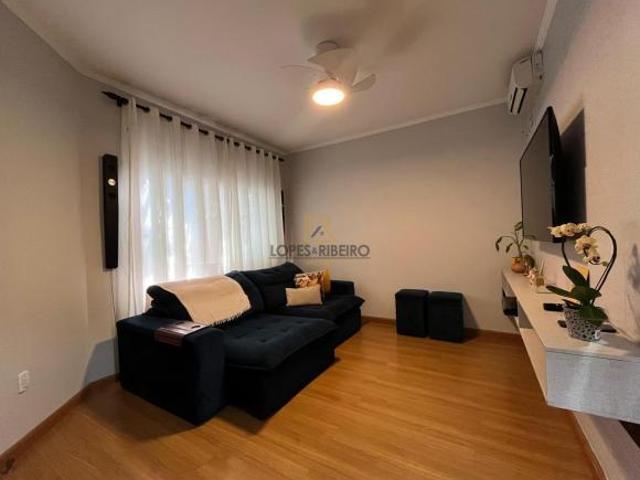 Casa para venda em Jardim Itália de 200.00m² com 2 Quartos, 1 Suite e 2 Garagens