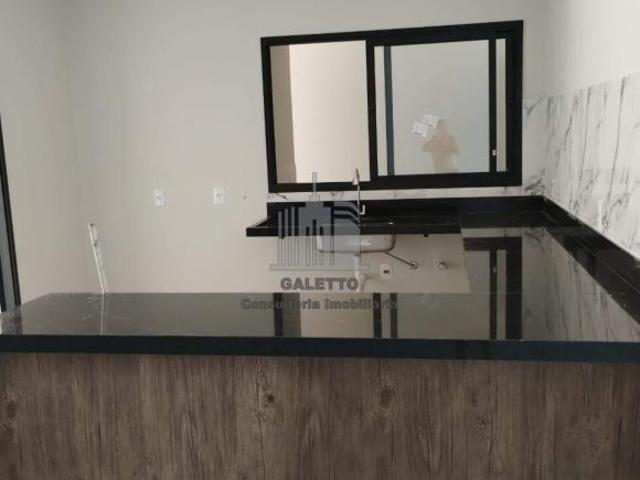 Casa para venda em JARDIM ITAPOAN de 157.00m² com 3 Quartos, 1 Suite e 2 Garagens