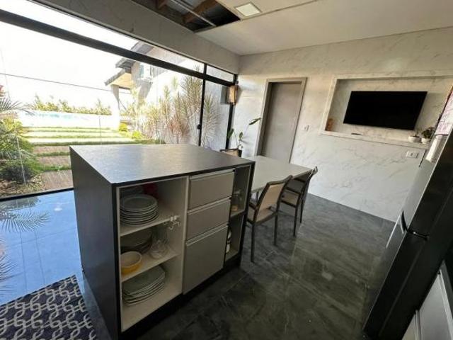 Casa para venda em Jardim Ibiti Do Paço de 310.00m² com 3 Quartos e 4 Garagens