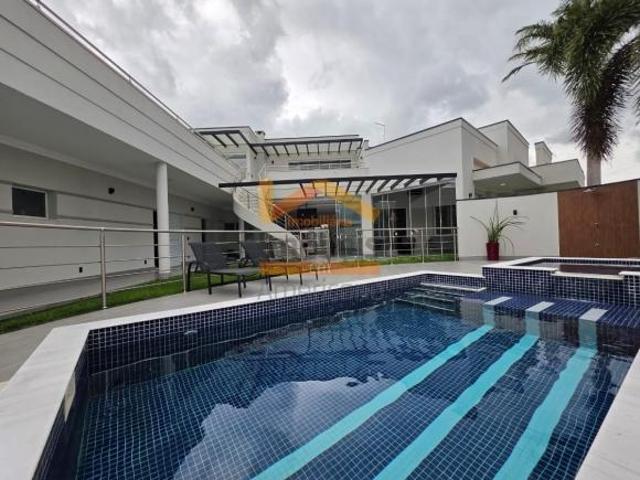 Casa para venda em Jardim Imperador de 520.00m² com 4 Quartos, 4 Suites e 4 Garagens