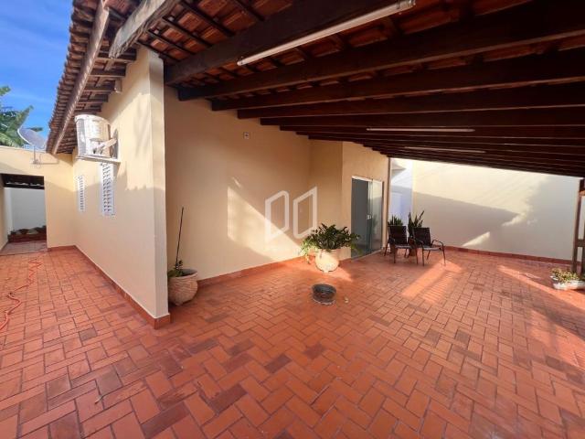 Casa para venda em Jardim Imperador em Araraquara São Paulo de 133.00m² com 2 Quartos e 2 Garagens