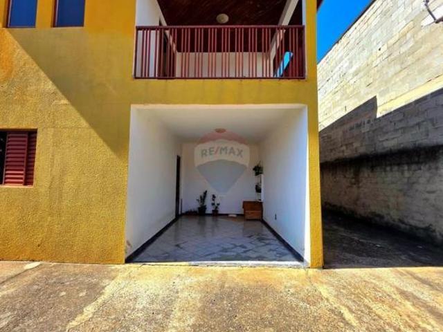 Casa para venda em Jardim Imperial de 145.44m² com 3 Quartos e 2 Garagens