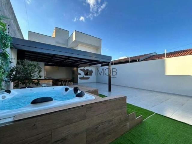Casa para venda em Jardim Imperial de 180.00m² com 3 Quartos, 2 Suites e 4 Garagens