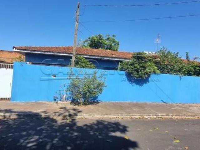 Casa para venda em Jardim Imperial de 224.00m² com 4 Quartos, 1 Suite e 3 Garagens
