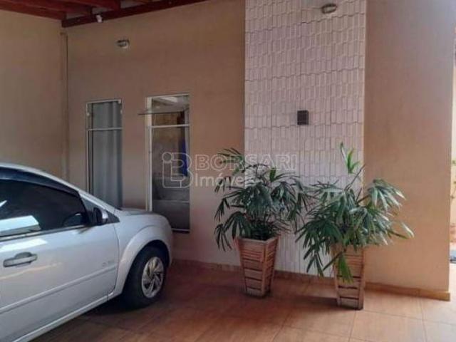 Casa para venda em Jardim Indaiá de 54.00m² com 2 Quartos e 2 Garagens