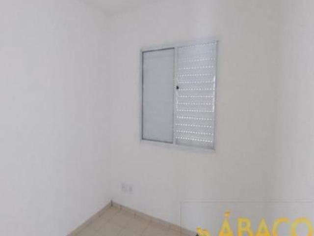 Casa para venda em Jardim Ipanema de 60.00m² com 2 Quartos e 2 Garagens