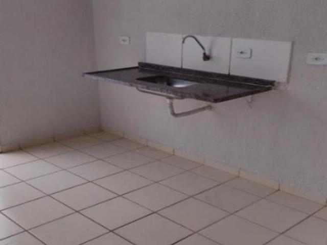 Casa para venda em Jardim Ipanema de 65.00m² com 2 Quartos, 1 Suite e 2 Garagens