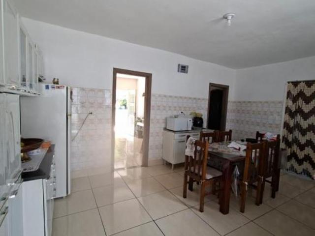 Casa para venda em Jardim Ipaussurama de 100.00m² com 3 Quartos e 4 Garagens