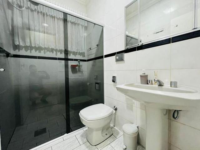 Casa para venda em Jardim Ipiranga de 175.00m² com 3 Quartos, 1 Suite e 2 Garagens