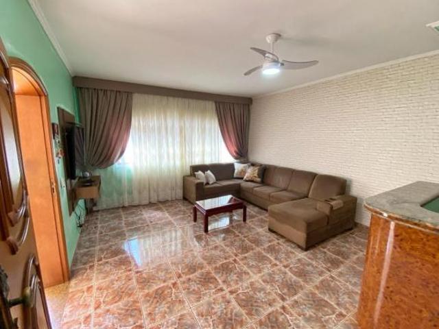 Casa para venda em Jardim Irajá com 3 quartos, sendo 1 suíte, 296m²