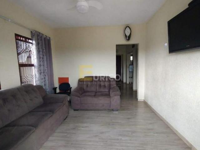 Casa para venda em JARDIM JUREMA de 188.00m² com 3 Quartos, 1 Suite e 5 Garagens