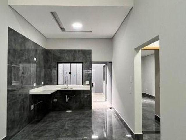 Casa para venda em Jardim Jacyra de 90.00m² com 2 Quartos, 1 Suite e 3 Garagens