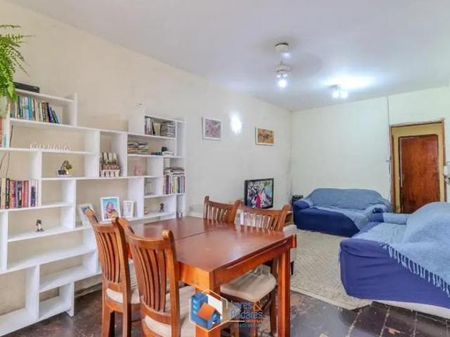 Casa para venda em Jardim Jabaquara com 8 quartos, sendo 1 suíte, 300m²