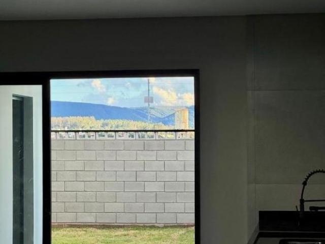 Casa para venda em Jardim Japão de 127.00m² com 3 Quartos, 1 Suite e 2 Garagens
