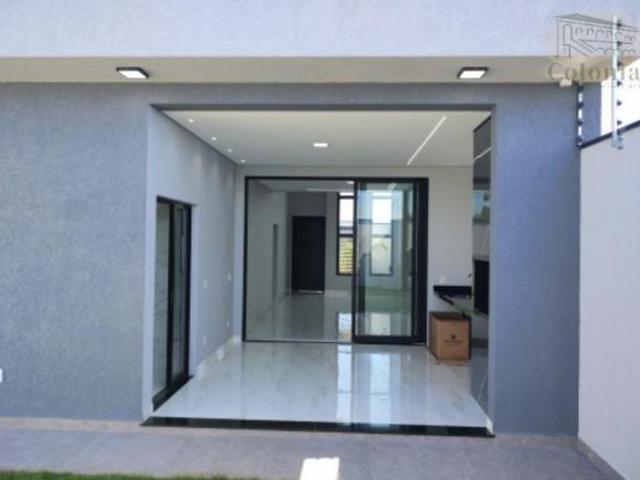 Casa para venda em Jardim Japão de 132.00m² com 3 Quartos, 1 Suite e 2 Garagens