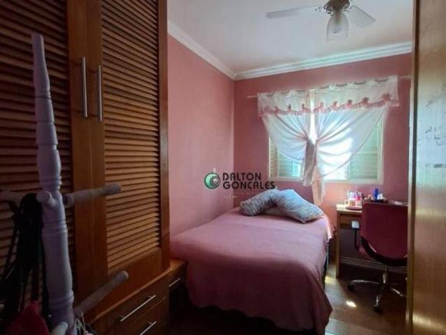 Casa para venda em Jardim Jequitibá de 187.00m² com 4 Quartos, 2 Suites e 3 Garagens