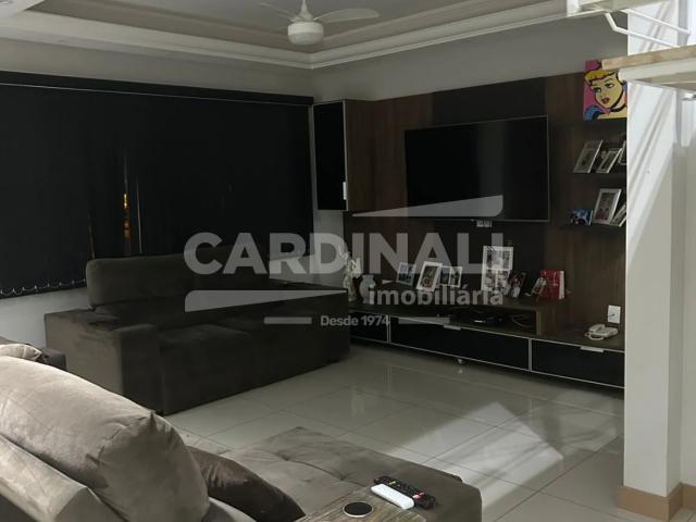 Casa para venda em Jardim Jockey Clube em São Carlos São Paulo de 240.00m² com 3 Quartos, 1 Suíte e 4 Garagens