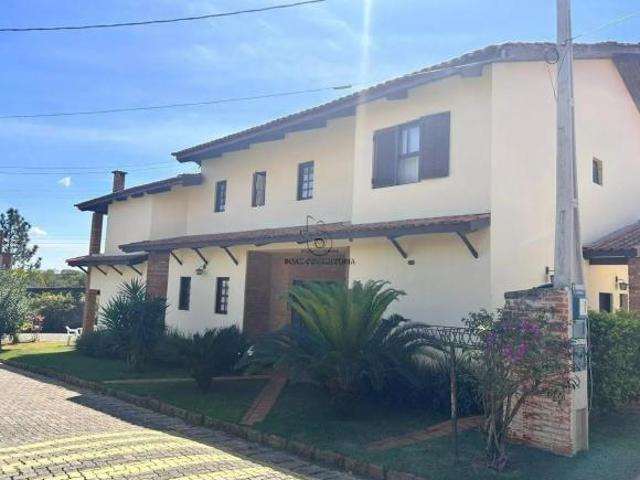 Casa para venda em Jardim Josane de 265.00m² com 3 Quartos, 1 Suite e 1 Garagem