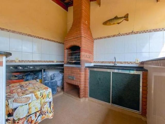 Casa para venda em Jardim José Ometto I de 213.00m² com 4 Quartos e 3 Garagens