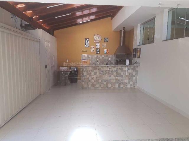 Casa para venda em Jardim Lutfalla em São Carlos São Paulo de 190.00m² com 4 Quartos, 2 Suítes e 2 Garagens