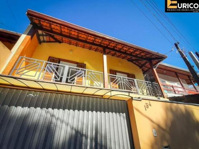 Casa para venda em Jardim Lago Azul de 152.00m² com 4 Quartos, 2 Suites e 2 Garagens