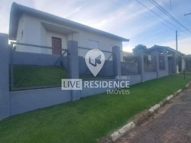 Casa para venda em Jardim Leonor de 120.00m² com 4 Quartos, 1 Suite e 8 Garagens