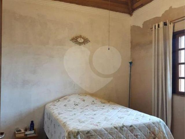 Casa para venda em Jardim Leonor de 122.00m² com 2 Quartos, 1 Suite e 5 Garagens
