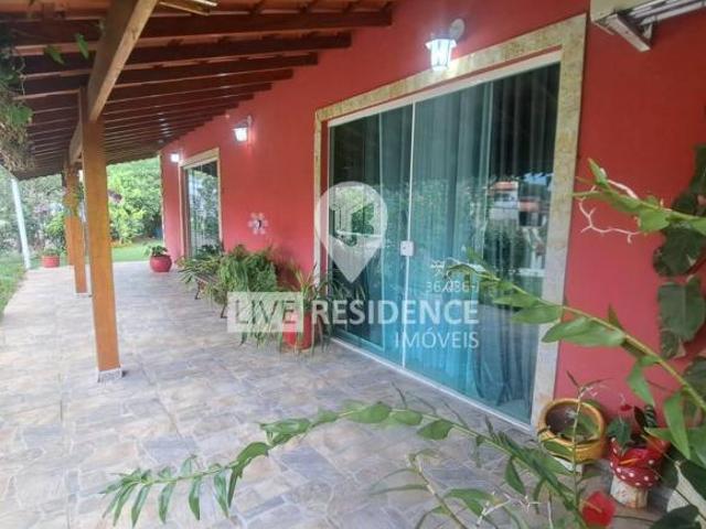 Casa para venda em Jardim Leonor de 212.00m² com 2 Quartos, 1 Suite e 8 Garagens