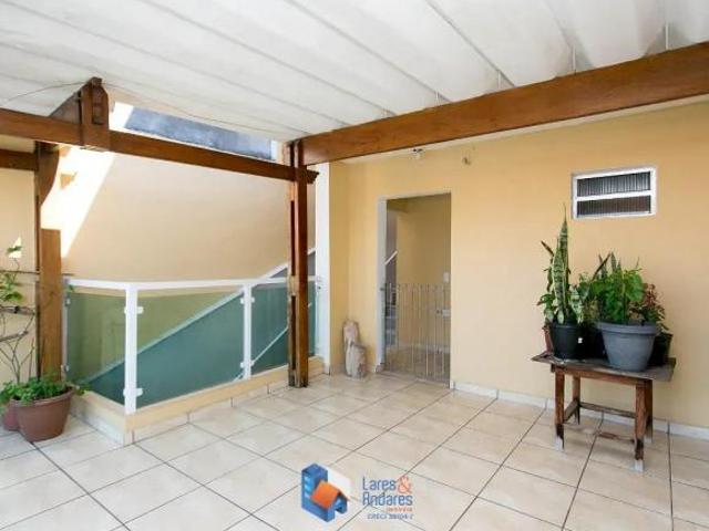 Casa para venda em Jardim Líbano com 3 quartos, sendo 1 suíte, 188m²