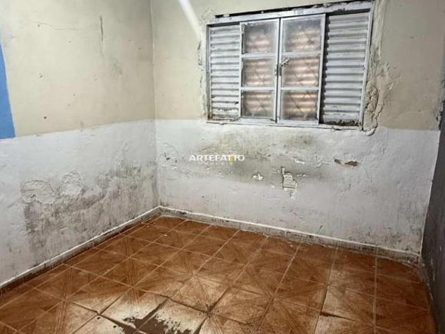 Casa para venda em Jardim Líbano de 70.00m² com 1 Quarto e 2 Garagens