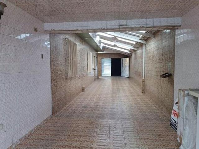 Casa para venda em Jardim Lisboa de 250.00m² com 3 Quartos e 6 Garagens