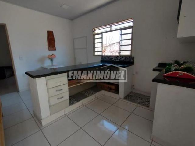 Casa para venda em Jardim Los Angeles de 173.00m² com 2 Quartos e 2 Garagens