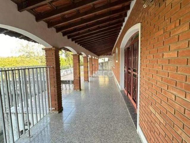 Casa para venda em JARDIM LORENA de 550.00m² com 5 Quartos, 3 Suites e 14 Garagens