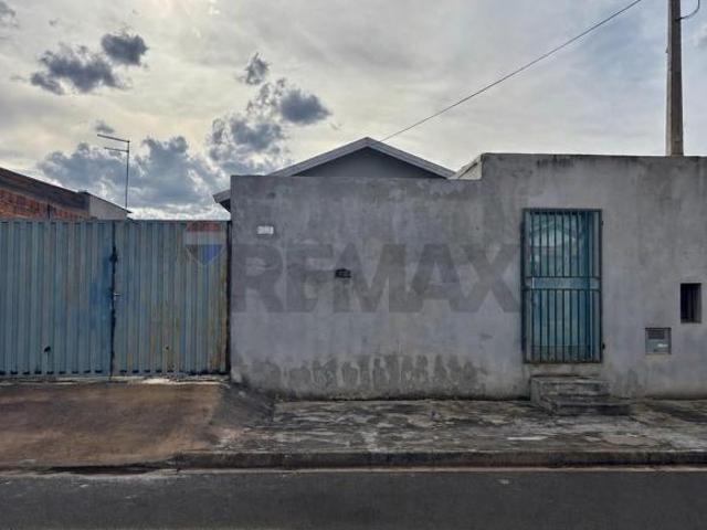 Casa para venda em Jardim Paineira de 53.00m² com 2 Quartos e 3 Garagens