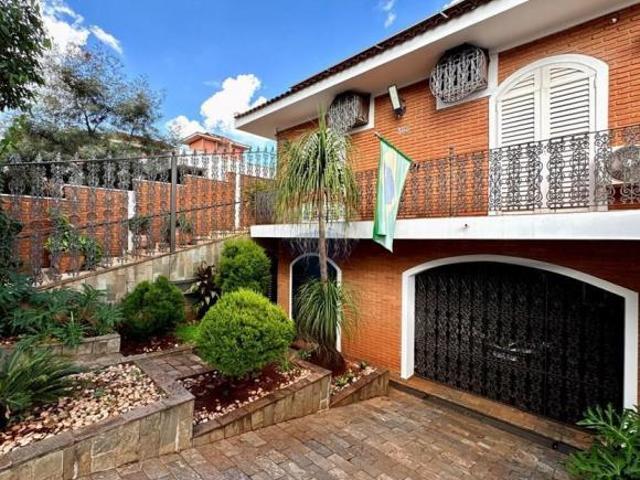 Casa para venda em Jardim Palma Travassos de 429.00m² com 4 Quartos, 2 Suites e 2 Garagens