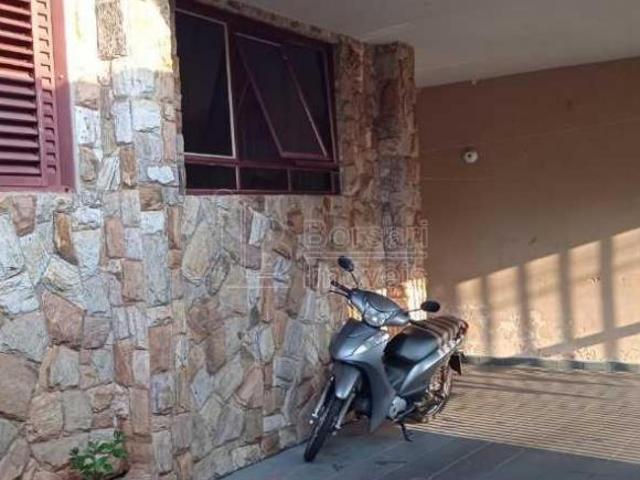 Casa para venda em Jardim Panorama de 221.00m² com 3 Quartos e 2 Garagens