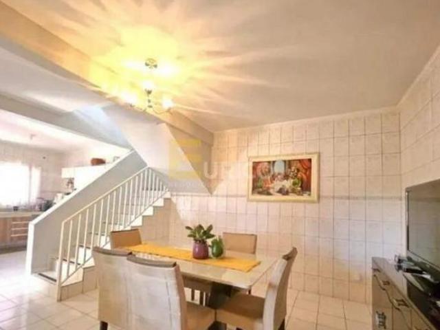 Casa para venda em JARDIM PANORAMA de 231.00m² com 3 Quartos, 1 Suite e 3 Garagens