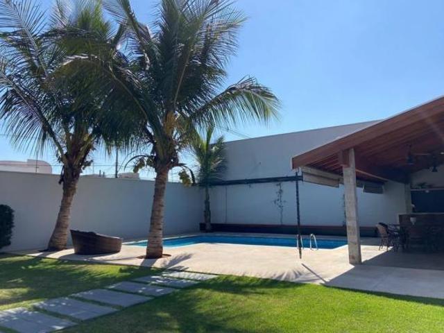 Casa para venda em Jardim Panambi de 315.00m² com 3 Quartos, 1 Suite e 6 Garagens
