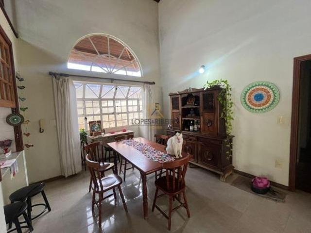 Casa para venda em Jardim Paraíso de 131.64m² com 3 Quartos, 1 Suite e 2 Garagens