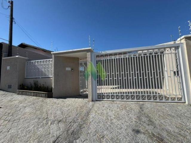Casa para venda em Jardim Paraiso Ii de 197.00m² com 3 Quartos, 2 Suites e 2 Garagens