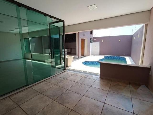Casa para venda em Jardim Paraíso Ii de 230.00m² com 3 Quartos, 1 Suite e 2 Garagens