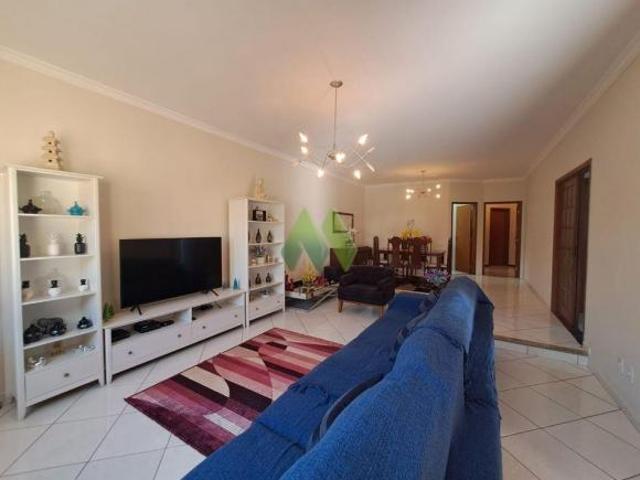 Casa para venda em Jardim Paraiso Ii de 308.00m² com 5 Quartos, 4 Suites e 4 Garagens