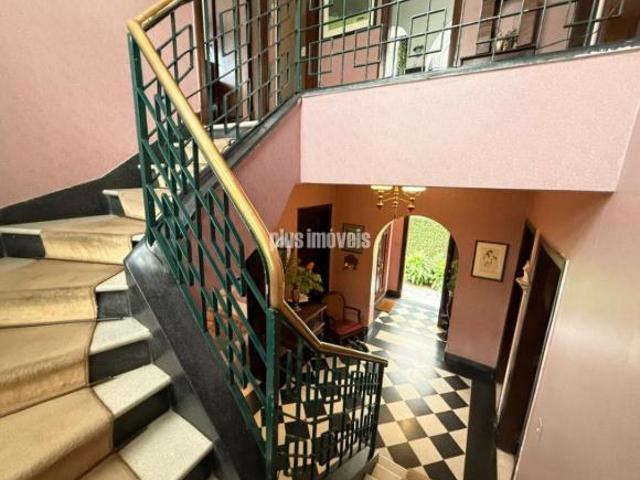 Casa para venda em Jardim Paulista com 4 quartos, sendo 1 suíte, 290m²